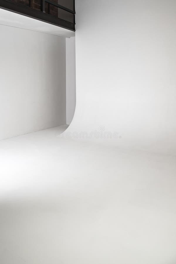 Vertical Photo of Cyclorama Structure Stock Photo - Image of empty ...