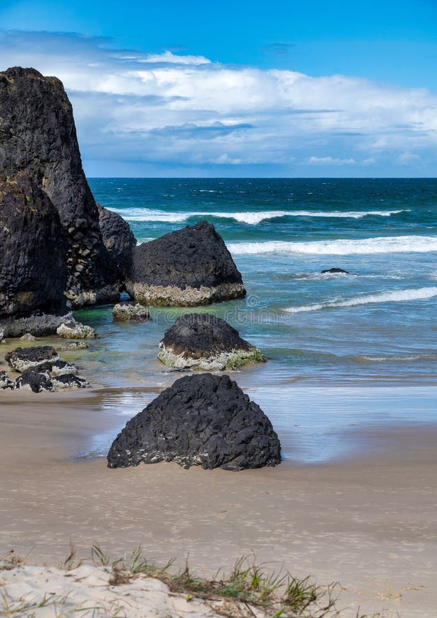 Vertical Seascape with Rocks at Snapper Rocks Stock Image - Image of ...