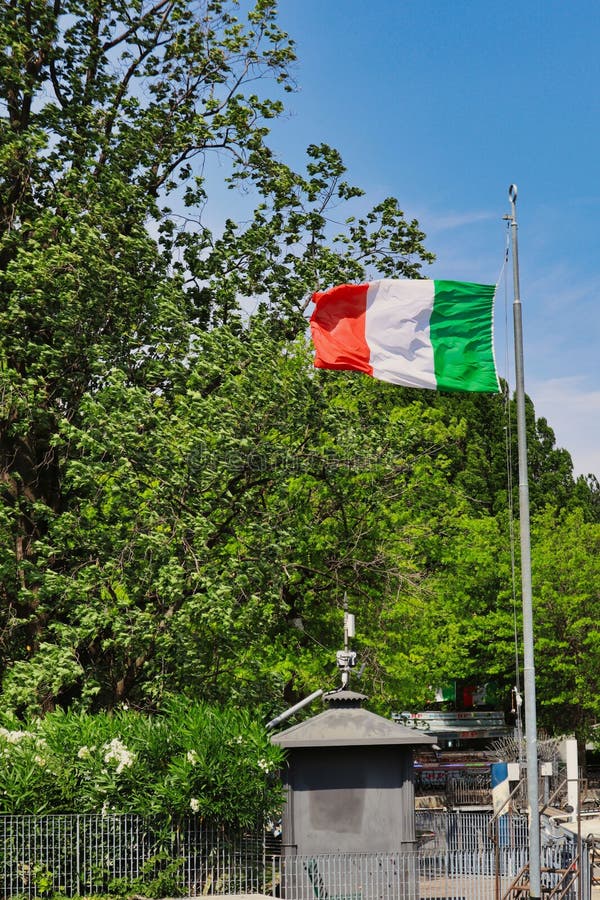 Vertical Shot of the Flag of Italy in Como Stock Image - Image of pasta ...