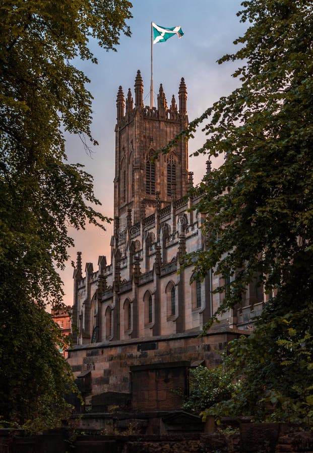 Vertical Shot of the Medieval Building of the Edinburgh Castle in ...