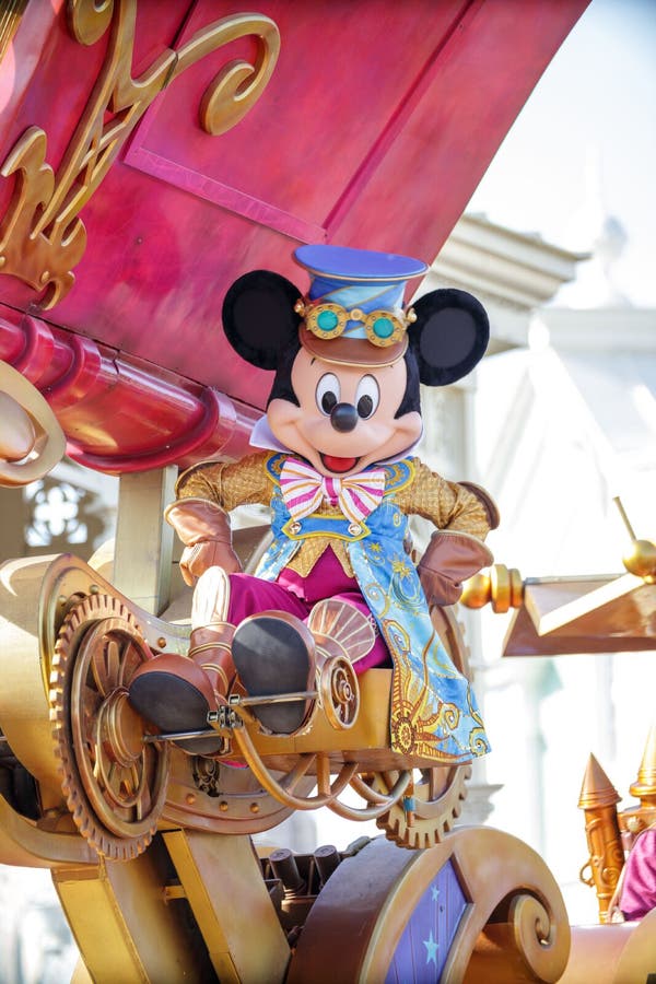 Vertical Shot of a Mickey Mouse Sculpture in Paris, Disneyland ...