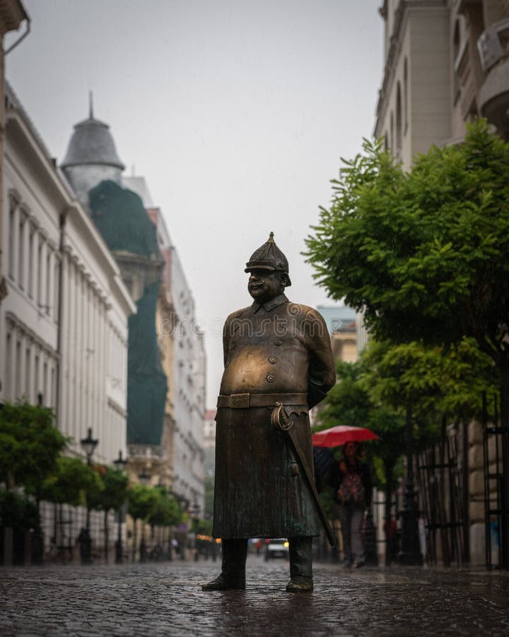 Vertical Shot of a Policeman Statue in Budapest Editorial Stock Image ...