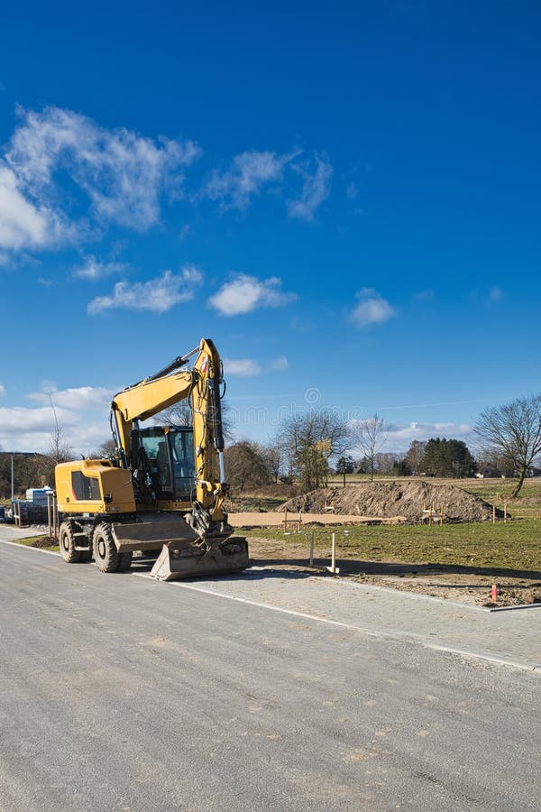 Vertical Shot of a Power Shovel Construction Vehicle in Ascheberg ...