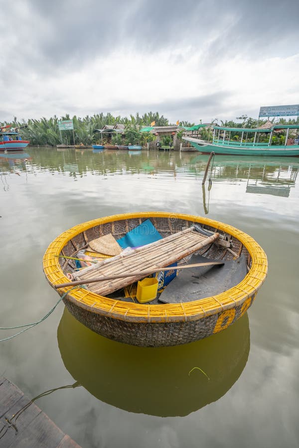 Vietnamese Round Boat, Beach, Sunset Stock Image - Image of basket ...