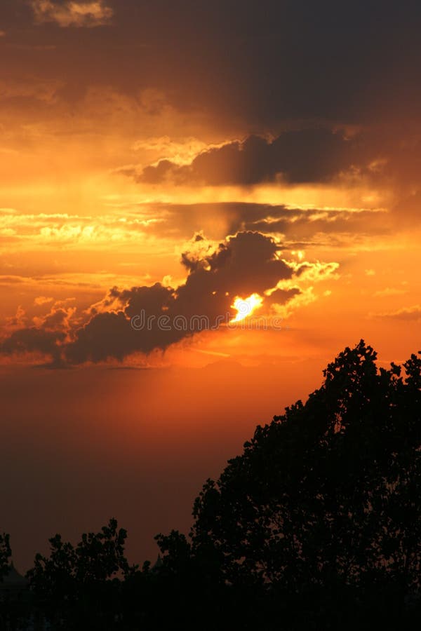 Vertical sunset stock image. Image of vista, terrain, outdoor - 180535