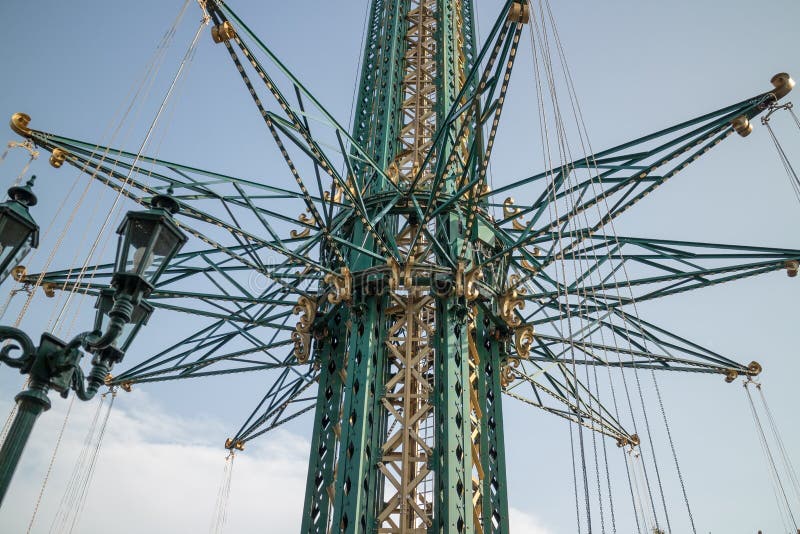 Vertical Swing, isolated editorial stock image. Image of ride - 98700164