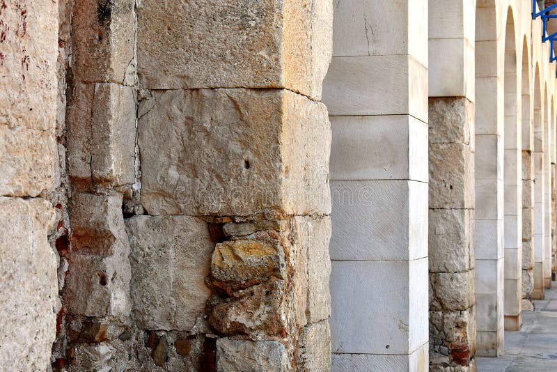 Vertical columns texture stock image. Image of building - 18117017