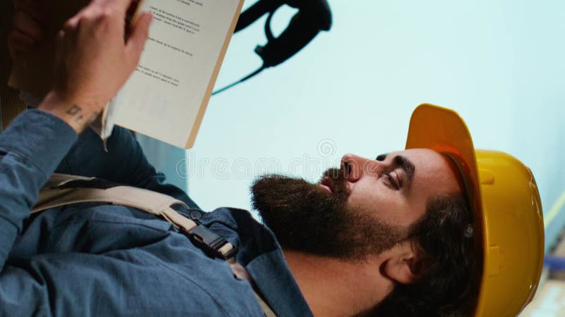 Vertical Video Export Manager Creating Invoice for Cargo Shipment Stock ... Vertical Video Export Manager Creating Invoice for Cargo Shipment Stock ...