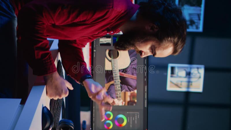 Vertical Video Video Editor Filming Online Tutorial about Editing Color ...