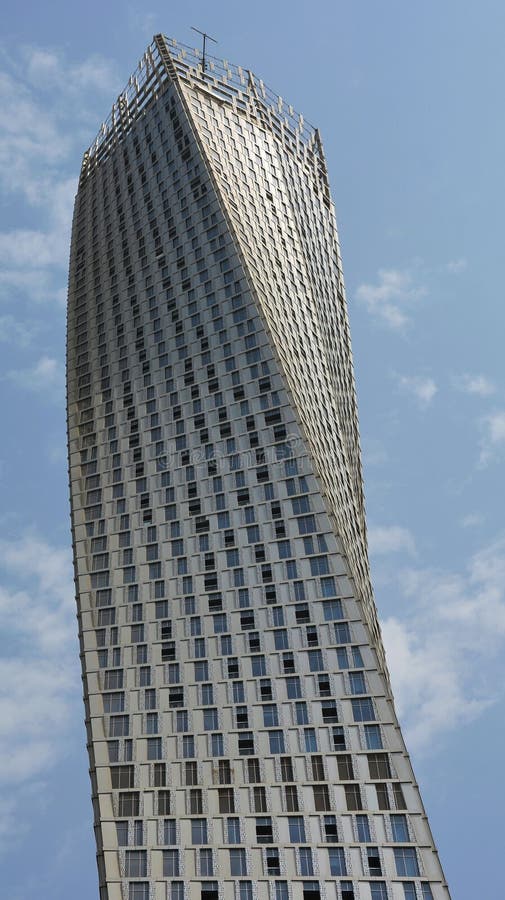 Cayan Tower in Dubai Marina High Rise Twist Tower in the World ...