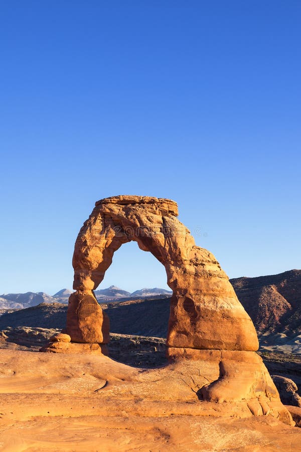 Vertical View of the Famous Delicate Arch Stock Image - Image of desert ...