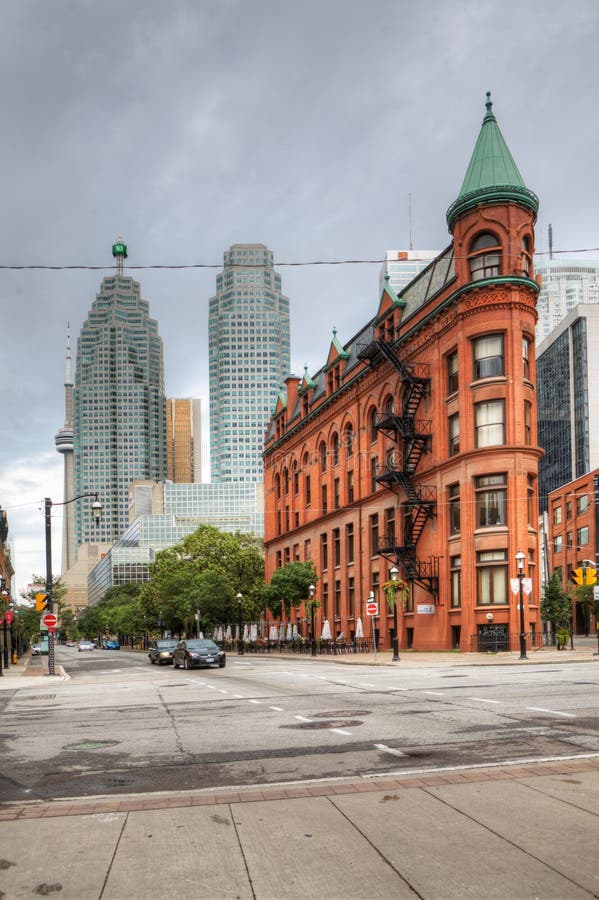 Vertical View of the Flatiron Building in Toronto, Canada Editorial ...