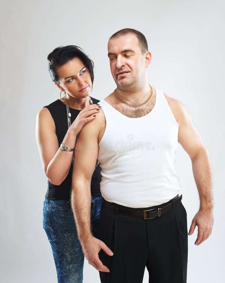 Verticale D'un Bandit Avec Sa Femme Image stock - Image du hommes ...