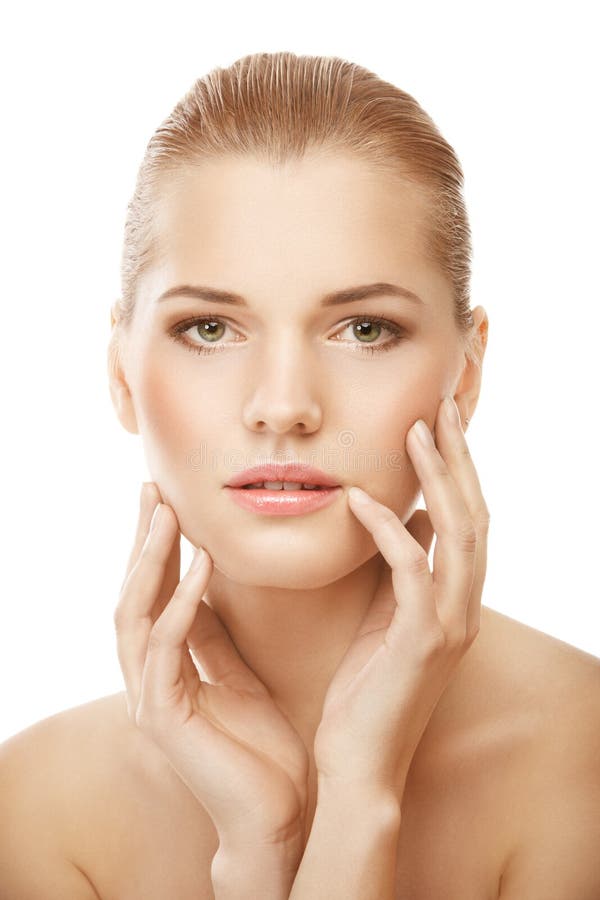 Photo De La Belle Femme Avec Un Maquillage Naturel. Soin D'une Peau ...