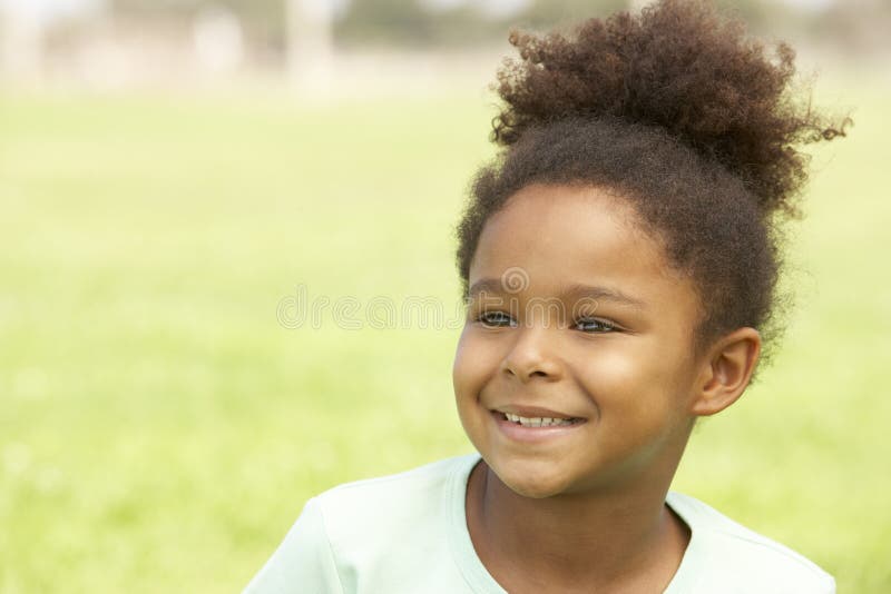 Groupe Denfants Jouant En Stationnement Image Stock Image Du Enfants