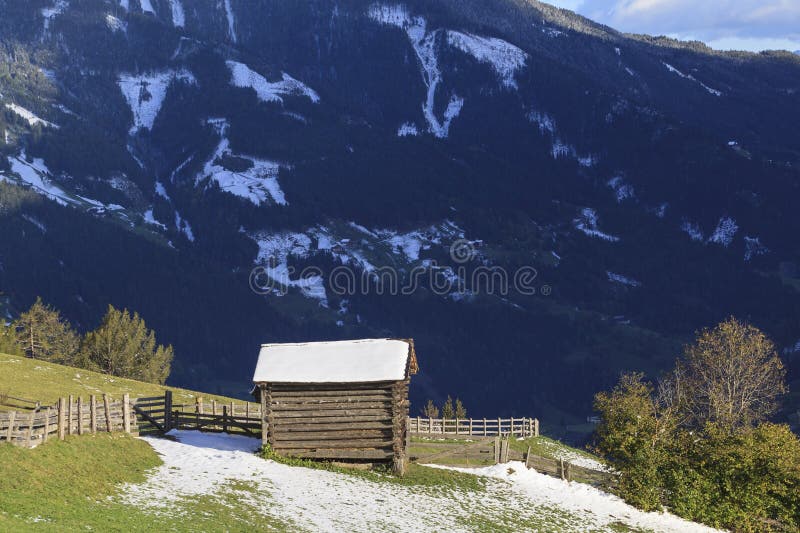 Vertiente de madera imagen de archivo. Imagen de resistido - 26507223