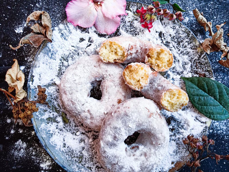 Very Beautiful Donuts - Aesthetic Donuts Stock Image - Image of dairy ...