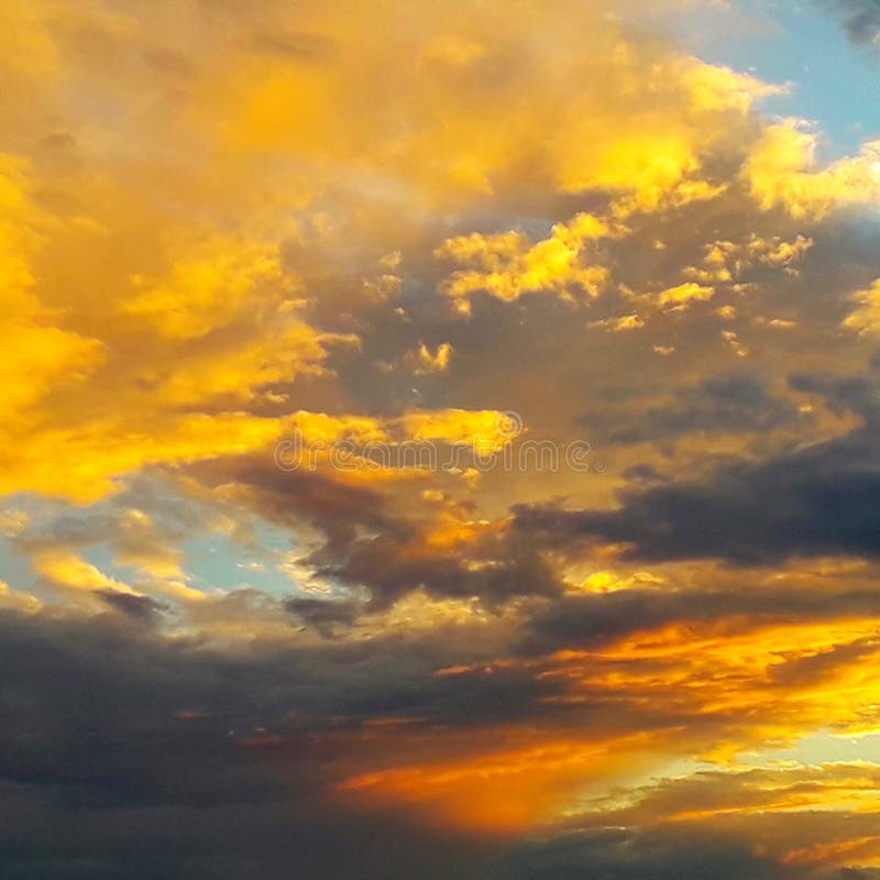 Very Beautiful Yellow Sky with Clouds Sunset/sunrise Stock Photo ...