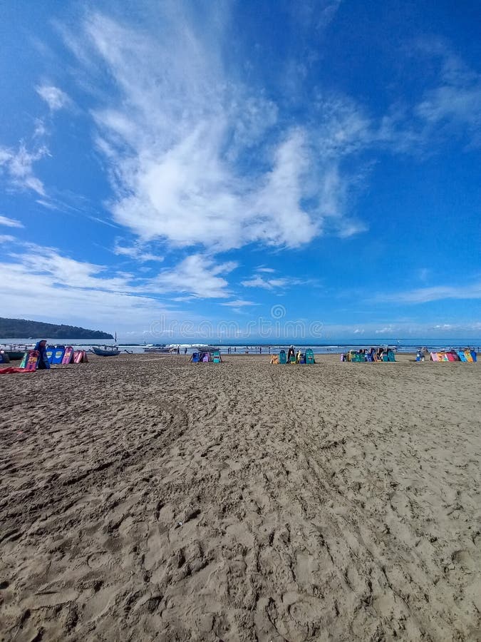 Very Clear and Blue Sky on a Pretty Beach Stock Image - Image of pretty ...