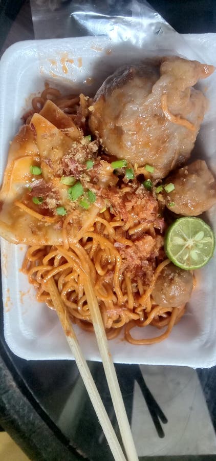 Very delicious noodle food stock photo. Image of spaghetti - 255993214