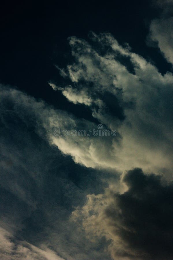 Very dramatic clouds stock image. Image of cloudscape - 126242745