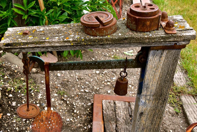 Very Old Rusty Platform Scale for Weighing Grain Stock Image - Image of ...