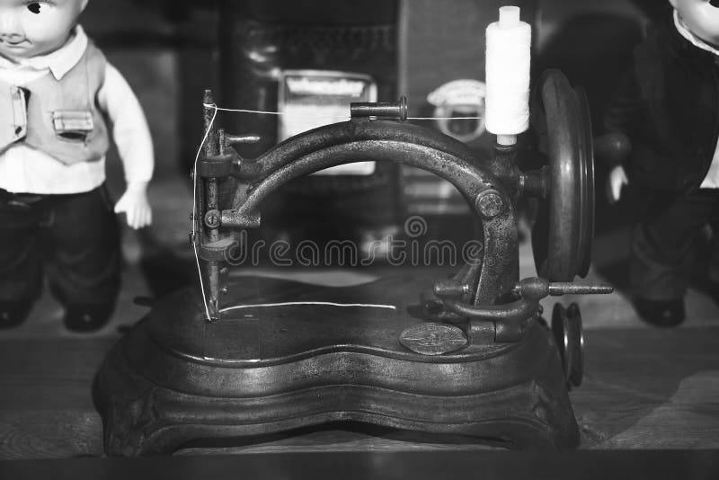 Very old sewing machine stock photo. Image of machine - 84386156