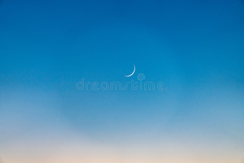 Very Sharp Crescent of Image Stock Image - Image of galaxies, crater ...