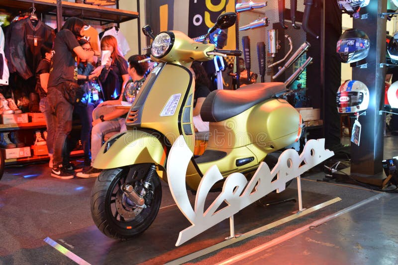 Vespa Piaggio Motorcycle at Ride Ph in Pasig, Philippines Editorial ...