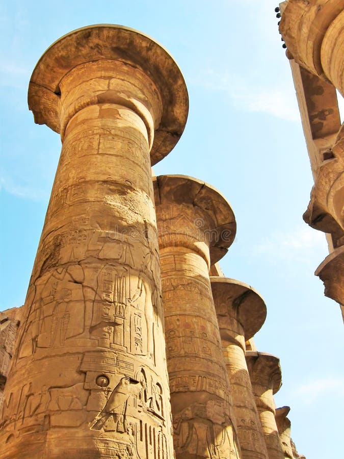 Vestibule Grandiose De Temple De Karnak Image stock - Image du édifice ...