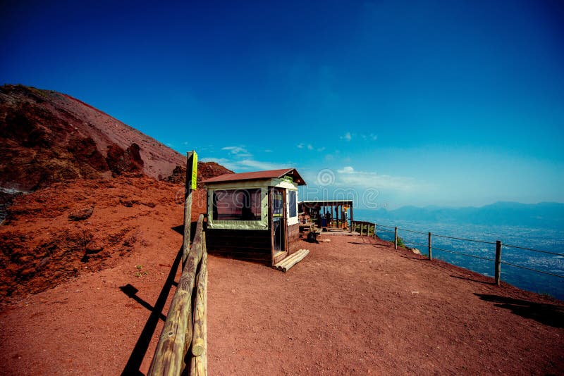 Vesuv-Vulkan redaktionelles stockbild. Bild von italien - 49628819