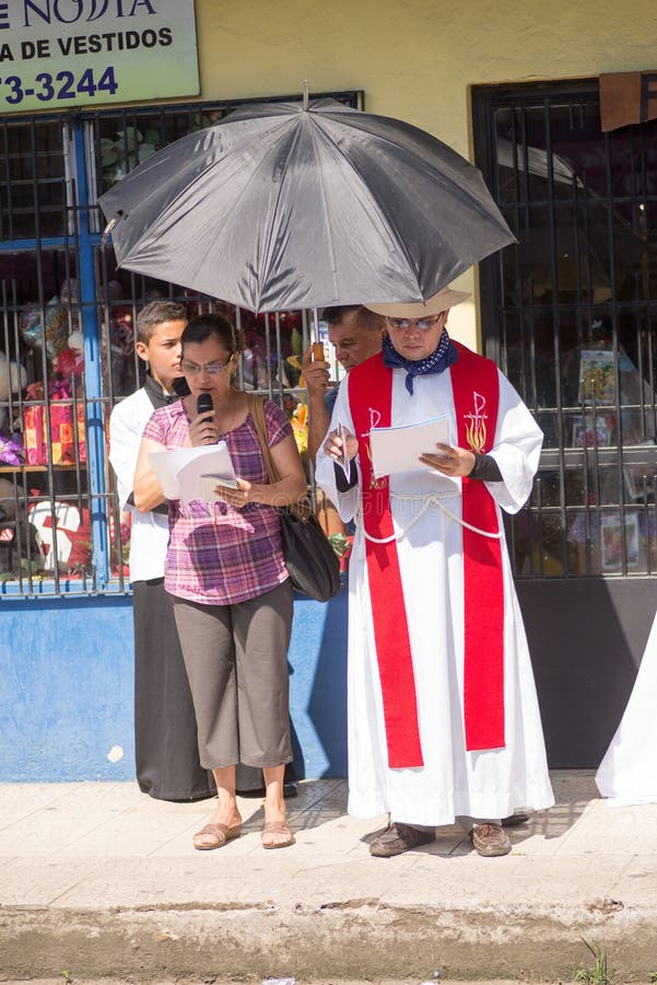 Via Crucis Celebration editorial photo. Image of vito - 69809276