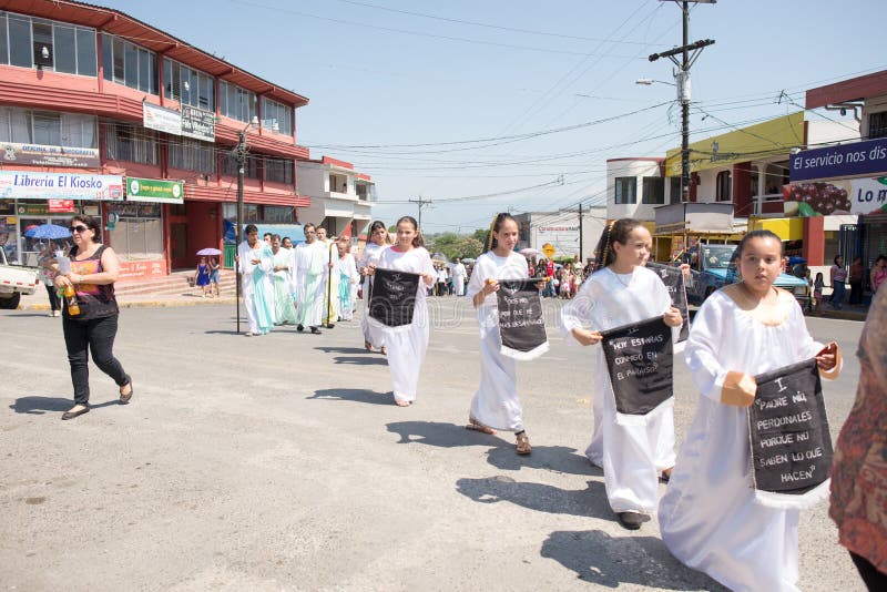 Via Crucis Celebration editorial photography. Image of people - 69809832