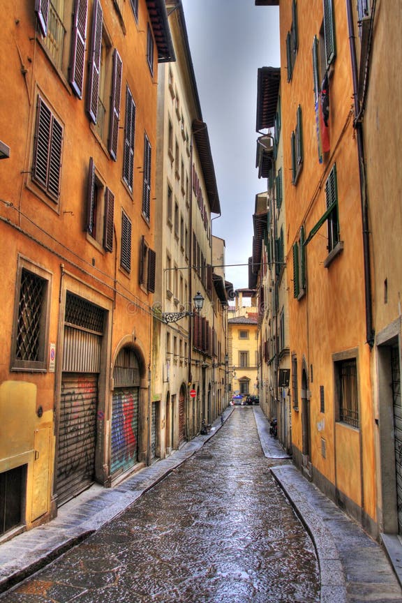 Via Firenze immagine stock. Immagine di giro, sentiero - 15039209