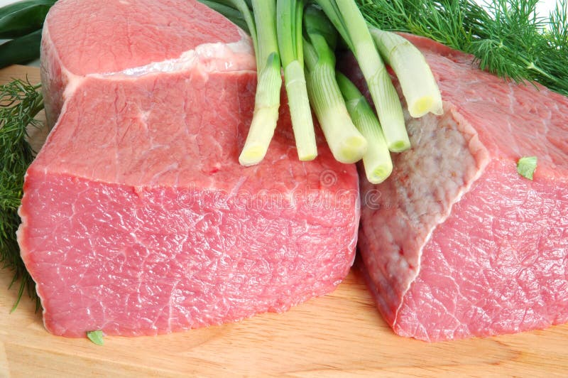 Cru cru de viande image stock. Image du dîner, gourmet - 9024609