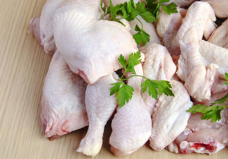 Viande de poulet photo stock. Image du pièces, gril, poitrine - 32456382