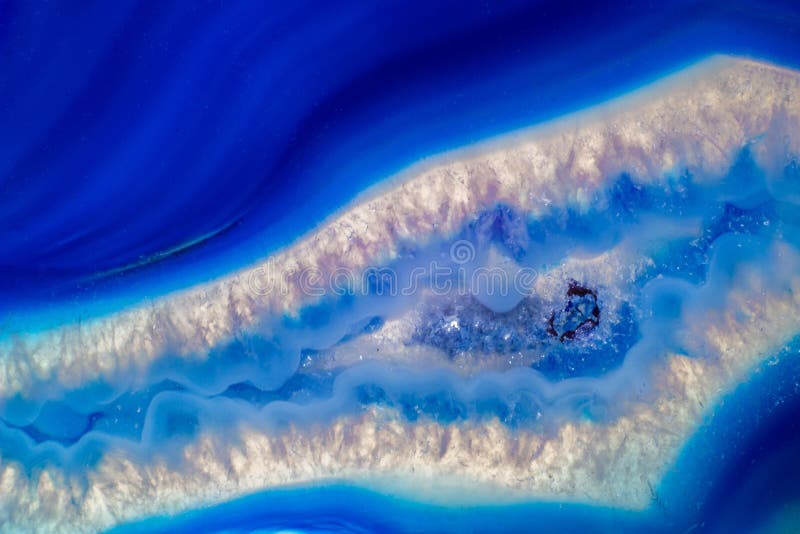 Vibrant Deep Blue and Semi-transparent Agate Geode Slice Crystal Stock ...