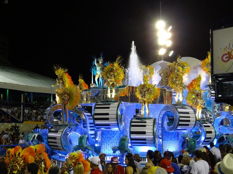 Illuminated Musical Float at the Rio Carnival Parade Editorial ...