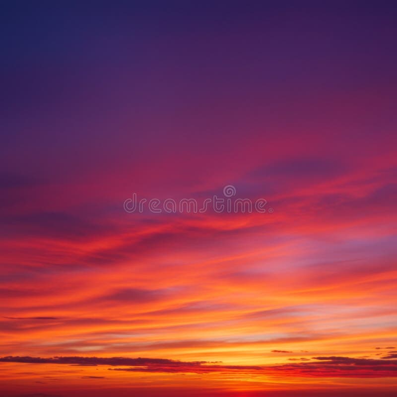 Vibrant Sunset Sky with Red Orange and Purple Hues Stock Illustration ...