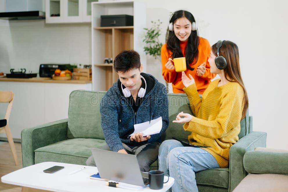 Vibrant Teamwork, Creativity, and Learning with Young Adults Using ...