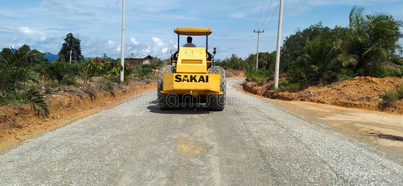 Vibrating Machine for Compacting Editorial Photography - Image of ...