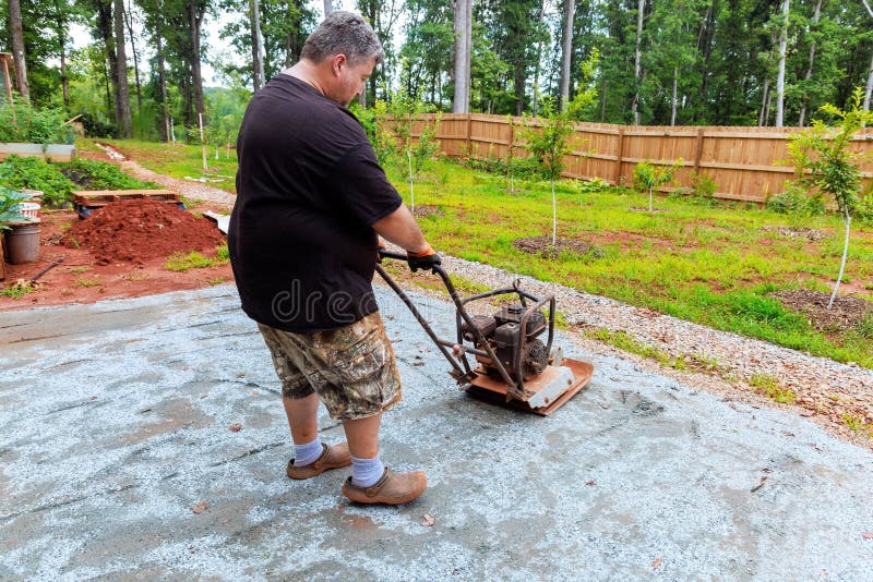 Vibration Vibratory Tamping Machine Compacts Sand Construction Pool ...