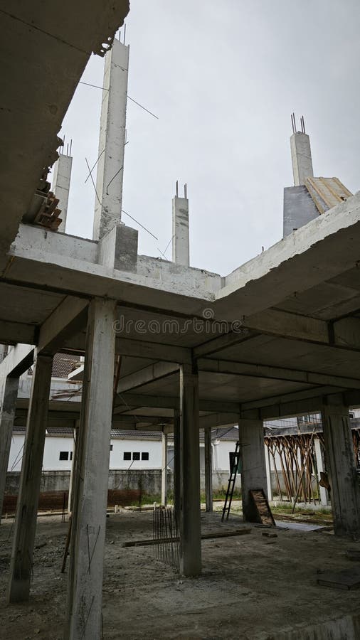 The Vicinity of the Concrete Structure for the Initial Housing ...