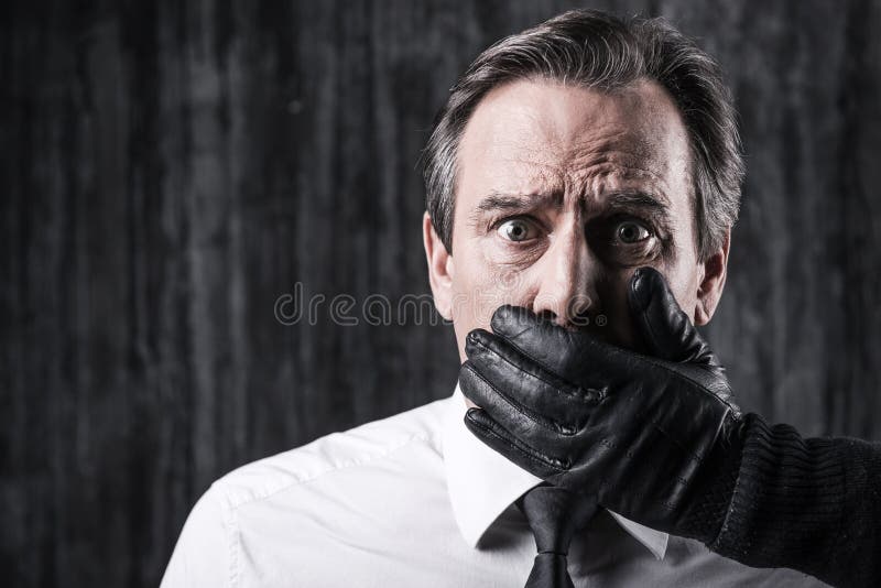 Choqué et terrifié image stock. Image du beau, sensations - 41073299