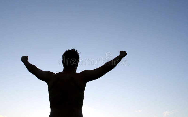 Victoire photo stock. Image du ciel, homme, silhouette - 150340