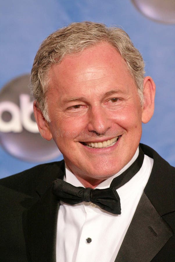 Victor Garber editorial photo. Image of theater, manhattan - 23334201