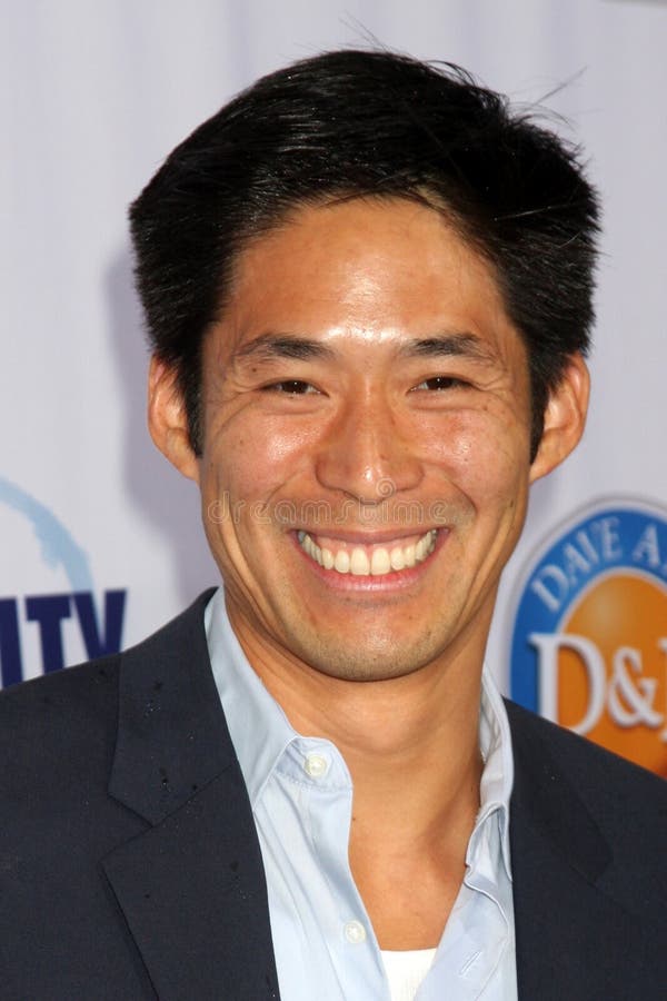 Victor Jih editorial photography. Image of arriving, channel - 21516317