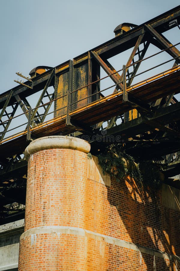 Victoria Bridge, a River Metal Railway, Kuala Kangsar Stock Photo ...