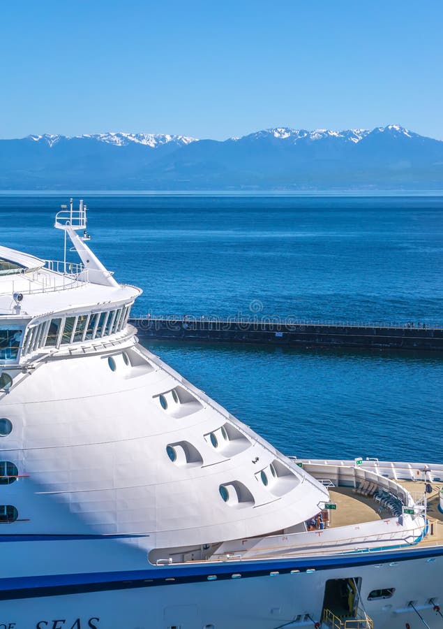 Victoria British Columbia Canada Scenery in June Editorial Photography ...