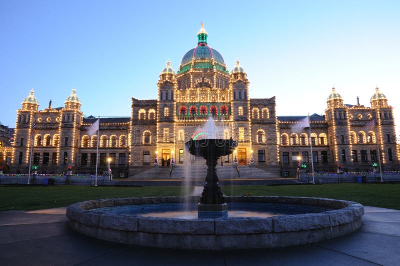 Victoria city night scene stock image. Image of entrance - 13180035